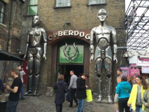 Cyberdog: a must-visit store in 2025!