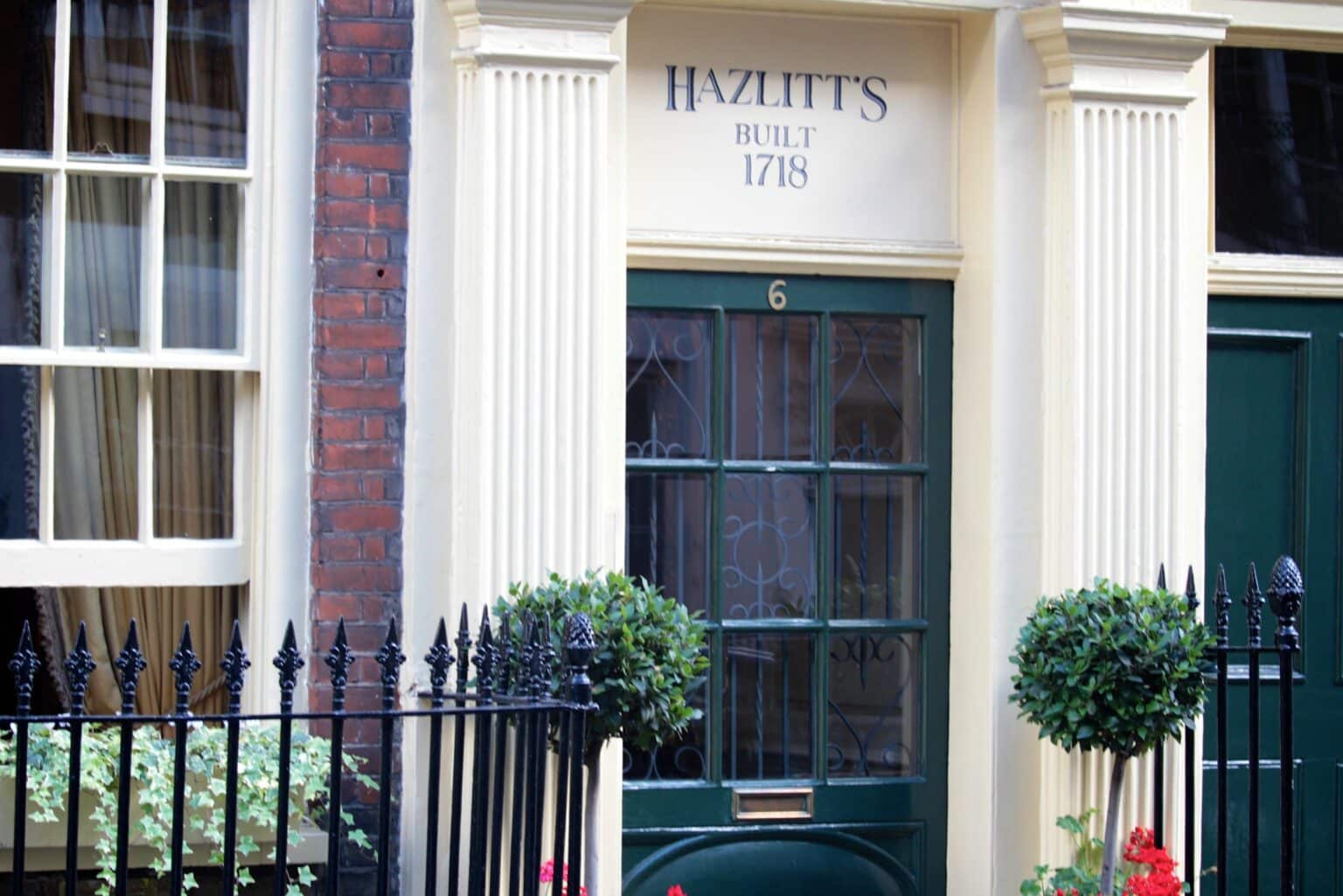 Unusual hotels in London: places to visit