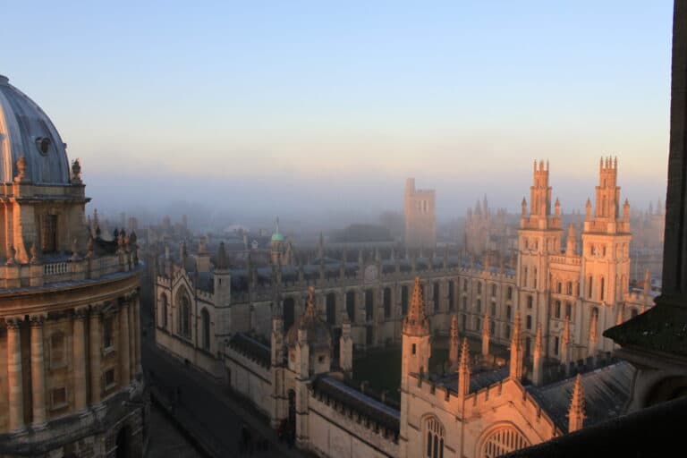 Visite à Oxford : que voir dans cette ville en périphérie de Londres Visite à Oxford : que voir dans cette ville en périphérie de Londres